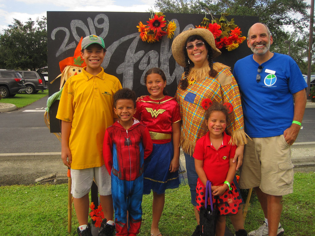 Volunteers needed for our Fall Fest 2023 | Blogs | Murdock Baptist Church